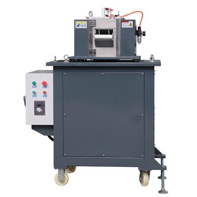 China High Output Plastic Granulator with Professional Alloy Hob and Grey Horizontal Gantry for sale