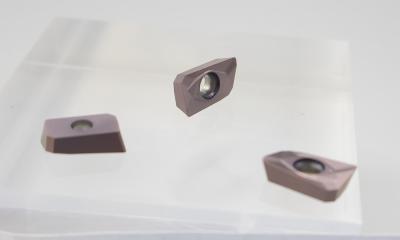 China APMT1604PDER-FM Parallelogram Indexable Carbide Milling Insert Carbide Milling Cutter Carbide Insert CNC Milling Insert for sale