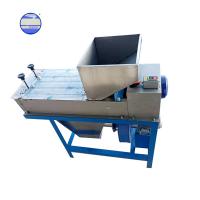 China Dry Type Peanut Red Skin Peeling Machine 200-300kg/H 0.75KW Roasted Peanut Peeler for sale