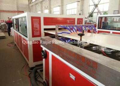 China PVC Wood Plastic Door Making Machine Easy Operation High Production Efficiency for sale