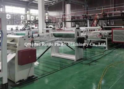 China Anti - Scratch PVC SPC Flooring Machine Vinyl Wooden Look Interlocking Click for sale