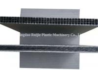 China Flame Retardant Plastic Sheet Extrusion Machine High Efficiency Light Panel Use for sale