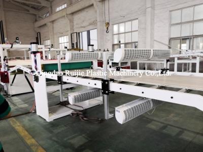 China Waterproof PVC Resin Twin Screw SPC Flooring Machine for sale