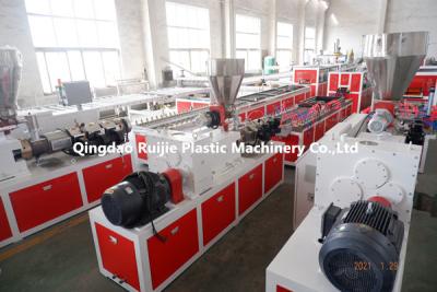 China Livestock Fence Hollow Grid PVC Profile Production Line Waterproof for sale