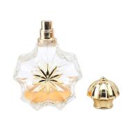 China 100ml Glass Perfume Bottle with Bayonet Design - Food Grade Lead-Free Construction 122x82x83mm for sale
