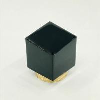 China Custom Zinc Alloy Perfume Bottle Cap Die Casting 24mm 30mm Black Gold Silver for sale