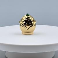 China Mirror Surface Zamak Perfume Cover The Ultimate Choice for Luxury Packaging for sale