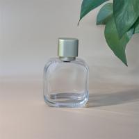 China Custom Zamak Perfume Caps Die Casting Gold Silver Logo 10000pcs MOQ Luxury Bottle Sealer for sale