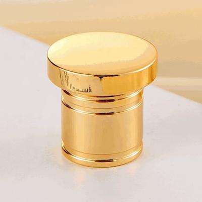 China Gold Zinc Alloy Cylindrical Perfume Cap 18mm High-End Luxury Bottle Closure for sale