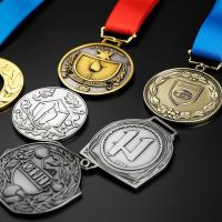 China Custom Metal Award Medal with 2mm Thickness and 7-10 Day Production - Shiny Silver Finish for sale