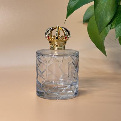 China Zinc Alloy Perfume Cap 30mm Screw Closure Zamac Fragrance Lid for Luxury Packaging for sale