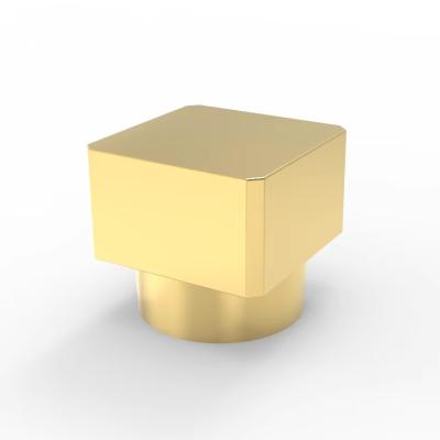 China Custom Gold Square Zamac Perfume Cap 28.5mm for 15mm Glass Bottle Neck CNC Laser Engraving for sale
