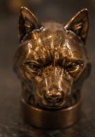 China 3D Wolf Head Antique Bronze Zamak Perfume Cap with Customizable Logo for sale