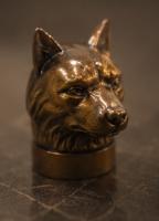 China 3D Wolf Head Zamak Perfume Cap Antique Bronze 24mm Custom Logo for sale
