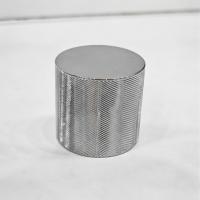 China Luxury Zinc Alloy Perfume Cap Chevron Engraved High Gloss Finish 18mm Corrosion Resistant for sale