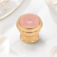 China Custom Zamak Perfume Cap 24mm Two-Tone Gold Rose Gold Embossed Design High Corrosion Resistance for sale
