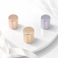 China Custom Zamak Perfume Cap Mirror Rose Gold Plating Leak Proof Seal for FEA 15 Bottles for sale