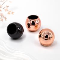 China 25mm x 30.8mm High-Grade Zinc Alloy Zamac Perfume Cap Mirror Polish Custom Colors for sale