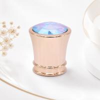 China Custom Zamak Perfume Bottle Cap with Iridescent Crystal 24mm Rose Gold Finish for sale