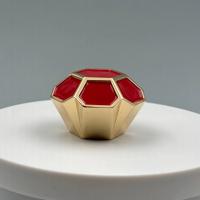 China Luxury Zinc Alloy Perfume Cap with Faceted Design and Inlaid Red Enamel - Customizable Size for sale