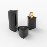 China Luxury Magnetic Zamak Perfume Cap Triangle 10ml Custom Color Perfume Bottle Set for sale