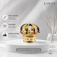 China Luxury Hollow King Crown Zamac Perfume Cap Gold Plated Inlaid Rhinestone Royal Fragrance Lid Zinc Alloy Metal Parfum Bottle Cover Custom Logo FEA15 For Dubai Oud Attar Perfume Bottle for sale