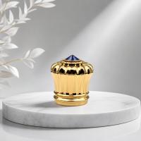 China Wholesale High Gloss Gold Ribbed Bud Shape Perfume Bottle Cap With Blue Rhinestone Top Heavy Zamac Closure OEM Custom Engrave Logo Middle East Luxury Oud Fragrance Packaging for sale