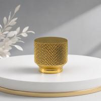 China Luxury Gold Diamond Knurled Zinc Alloy Cylinder Perfume Cap Custom Logo Metal Fragrance Lid For Empty Designer Glass Perfume Cosmetic Packaging for sale