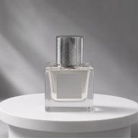 China Silver Chevron Embossed Zinc Alloy Round Perfume Cap Low MOQ Custom Brand Metal Scent Cover For Empty Luxury Perfume Glass Bottle for sale