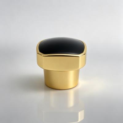 China Luxury Black Top Gold Zamac Perfume Cap Custom Metal Fragrance Bottle Cap For Cosmetic Perfume Glass Bottle for sale