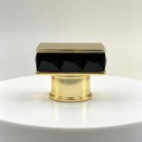 China High End Gloss Black Rhombus Cut Square Zamac Perfume Cap Electroplated Gold Zinc Alloy Parfum Bottle Cover Custom Size For Glass Perfume Packaging for sale