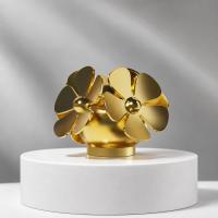 China Gold Plated Flower Shape Zamac Perfume Cap with Customizable Design for Fragrance Bottles for sale