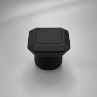 China Knurled Texture Zinc Alloy Fragrance Magnetic Cap Matte Black Octagon Perfume Bottle Top Custom Engraving Logo For Perfume Packaging for sale