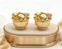 China Sculptured Golden Rose Shape Metal Perfume Cap Electroplating Zamac Perfume Bottle Top Custom High-end Perfume Packaging Accessory Magnetic for sale