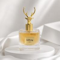 China Luxury 3D Deer Head Zamac Perfume Cap with Custom Logo Engraving and Electroplated Gold Finish for sale