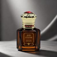 China Luxury Crown Shape Zinc Alloy Perfume Cap Inlaid Red Rhinestone Custom Logo Gold Plated Zamac Metal Perfume Bottle Lid OEM High-End Fragrance Bottle Cover Magnetic for sale