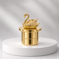 China Exquisite Swan Sculpted Zamac FEA15 Perfume Cap, Gold‑Plated Zinc Alloy Decorative Bottle Top for sale