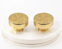 China Luxury Embossed Arabic Geometric Decorative Perfume Cap Zinc Alloy Round Metal Lid Custom Logo For Fragrance Glass Bottle Magnetic for sale
