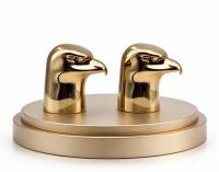 China Zinc Alloy Eagle Head Perfume Cap, Smooth Polished Gold Plated 3D Hawk Head Metal Lid For Luxury Perfume Bottle Custom Logo Magnetic for sale