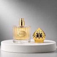 China Luxury Diamond Cut Gold Zamac Perfume Cap, Crown Shape Closure for FEA15 Perfume Bottle for sale