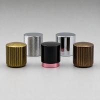 China Cylindrical Knurled Ribbed Zamac Perfume Bottle Cap Antique Bronze Silver Two‑Tone Metal Lid Custom Logo For Fragrance Bottle for sale