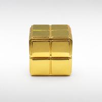 China Luxury Zinc Alloy Perfume Cap Gold Silver Plated Knurled Grid Faceted Square Rectangle Metal Perfume Bottle Lid Custom Logo For Oud for sale