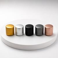China Vertical Ribbed Cylinder Zamac Perfume Cap Multi-Color Metal Fragrance Bottle Lid Custom Logo For 15mm FEA Neck for sale