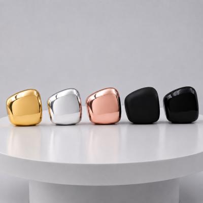 China Zinc Alloy Perfume Cap Square Shape Gold Silver Rose Gold Black Custom Logo OEM Metal Perfume Bottle Lid For Fragrance Bottle for sale