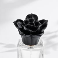 China Custom Zinc Alloy Perfume Cap Luxury Flower Shape Metal Fragrance Bottle Floral Design Electroplated Gold Silver Rose Gold Black for sale