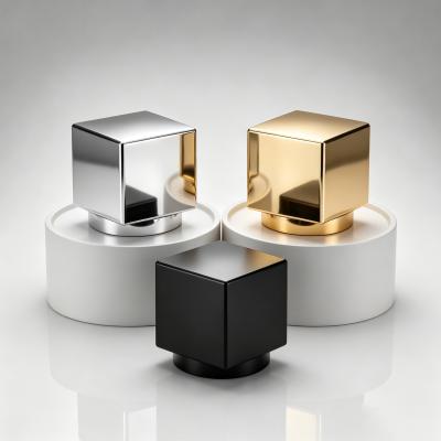 China Factory Wholesale Solid Cubic Square Zamac Perfume Cap Minimalist Cube Metal Perfume Bottle Cover Custom Logo OEM for sale