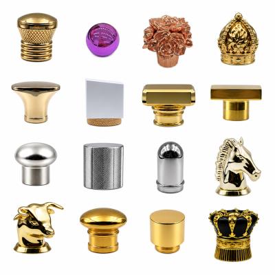 China Golden Fragrance Bottle Lids Gold Plate Zinc Alloy Fragrance Bottle Lid Custom Logo for Perfume Bottle Wholesale Perfume Cap for sale