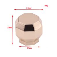 China Crown shape Metal Glass Bottle Cap Gold Color Die - Casting Plating for sale