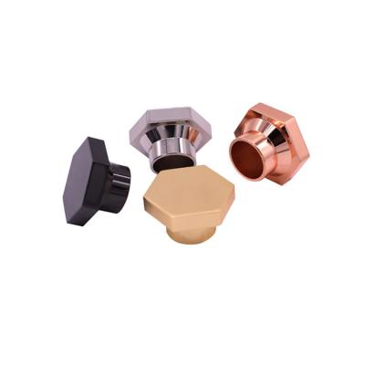 China Custom Hexagonal Zinc Alloy Perfume Cap for Fea 15 Bottle 34x25x36mm Gold for sale