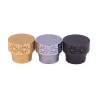 China Gold Chrome Engraved Pattern Metal Perfume Cap 25×28mm for EFA15 Bottle - Custom Zinc Alloy Design for sale